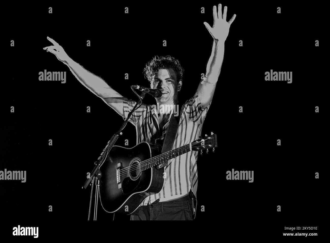 Vance Joy, Australian singer songwriter performing live in 2022 Stock ...