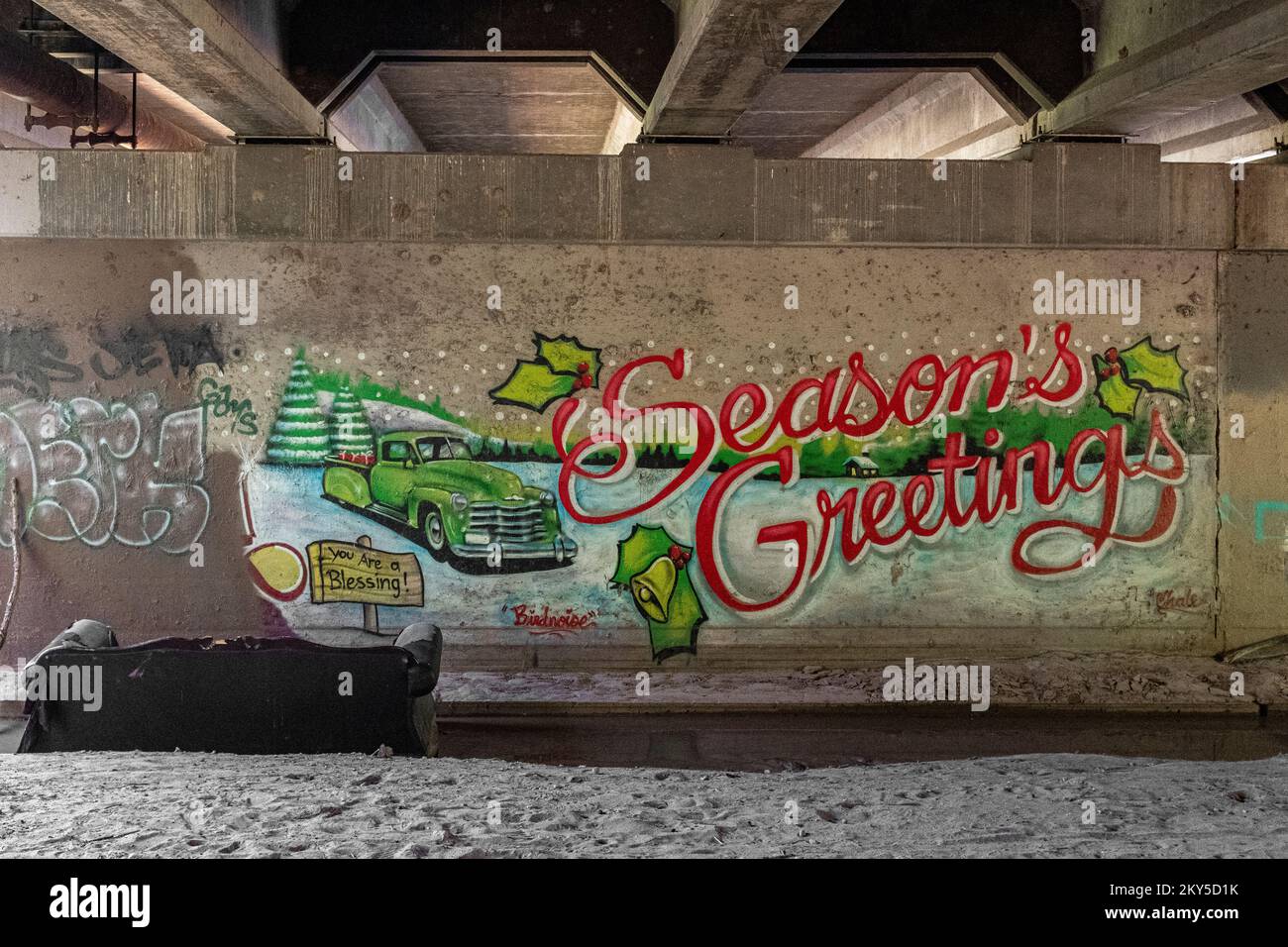 homeless living under Bridge Boulevard, Albuquerque, New Mexico Stock ...