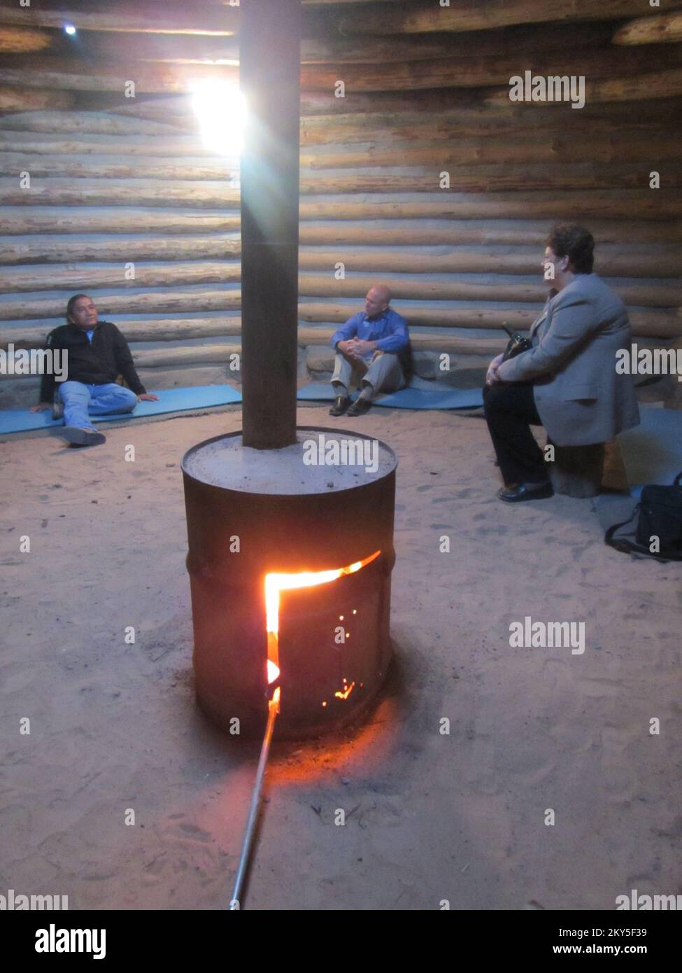 Navajo museum window rock hi-res stock photography and images - Alamy