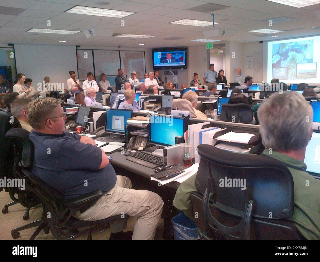 Exercise golden guardian hi-res stock photography and images - Alamy