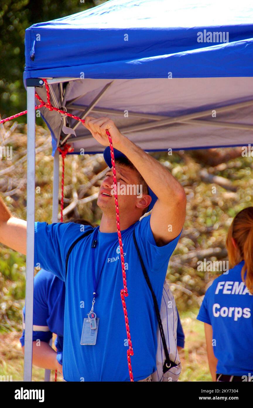 Disaster recovery tent hi-res stock photography and images - Alamy