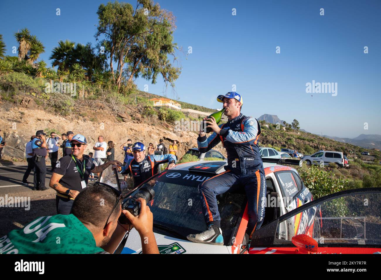 Pepe López is the new champion of the SCER Spanish Rally Championship ...