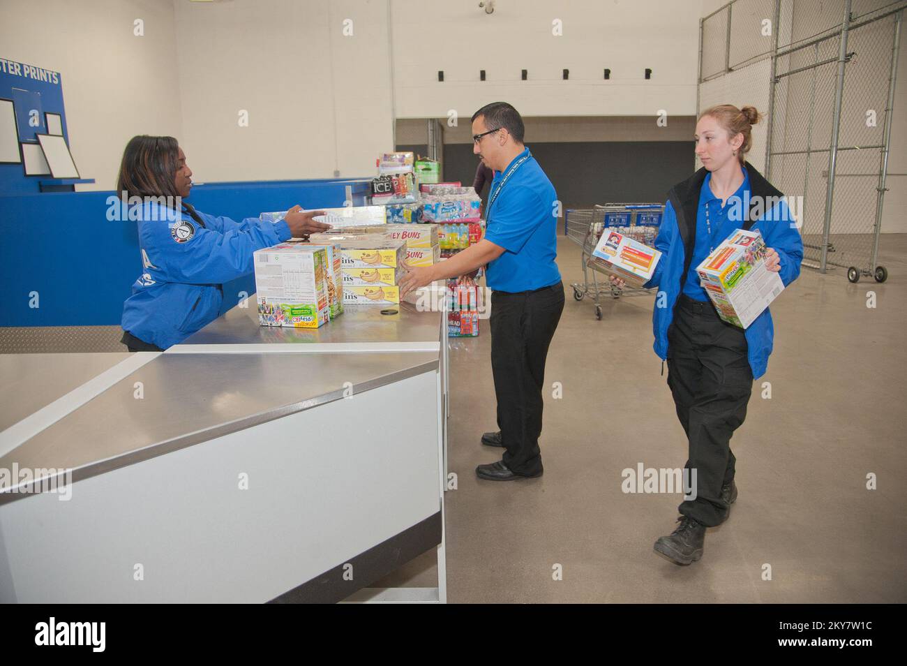 FEMA Corp and Americorp move into a new shelter. Colorado Severe Storms ...