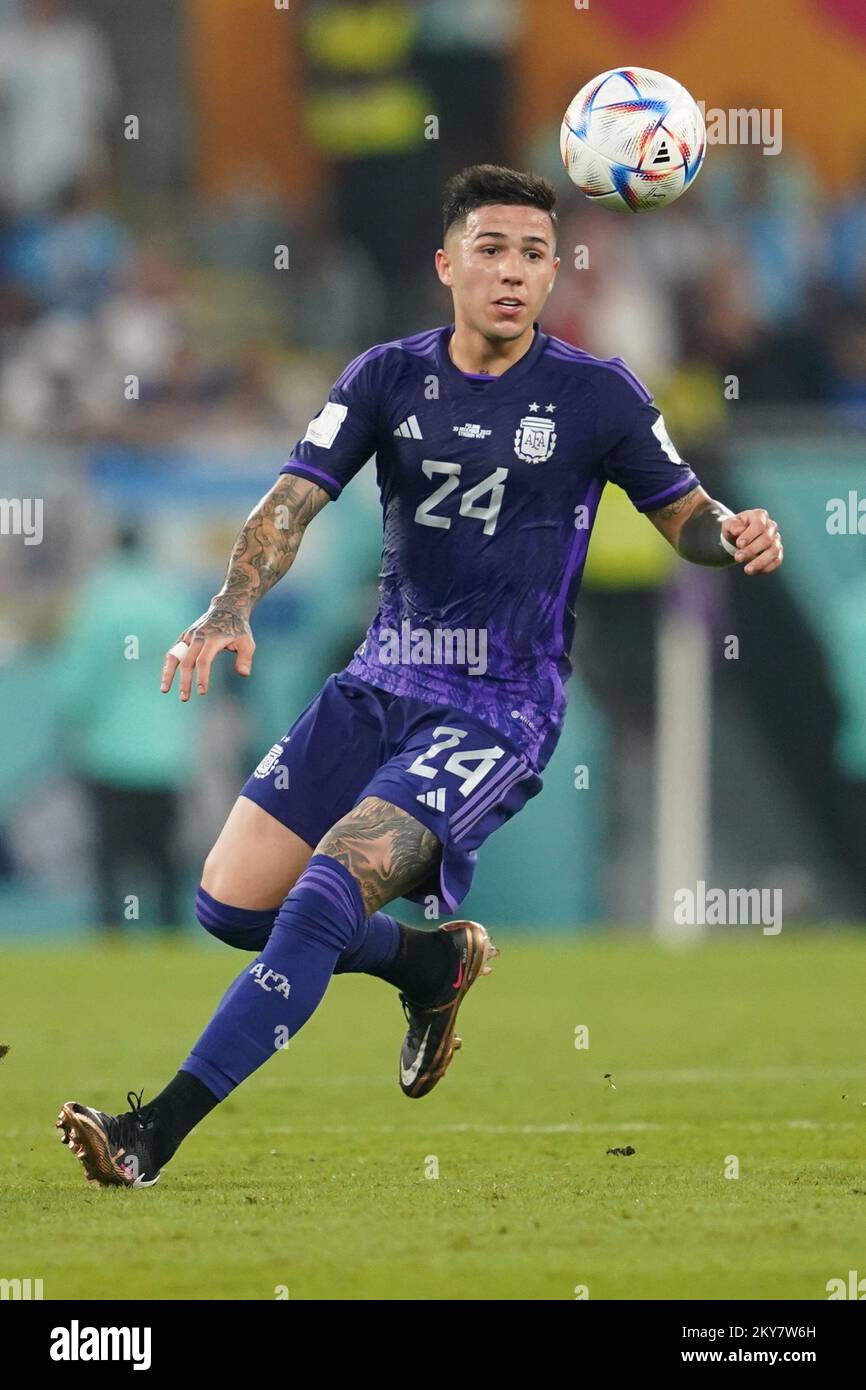DOHA, QATAR - NOVEMBER 30: Player of Argentina Enzo Fernández controls ...