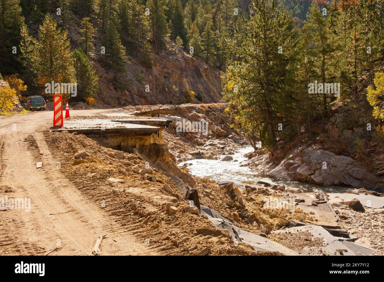 Mountain Highway damaged by flooding in Colorado. Colorado Severe ...