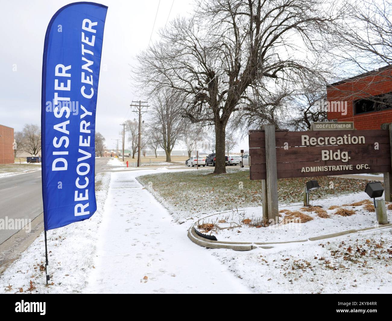 Disaster emergency center signs hi-res stock photography and images - Alamy