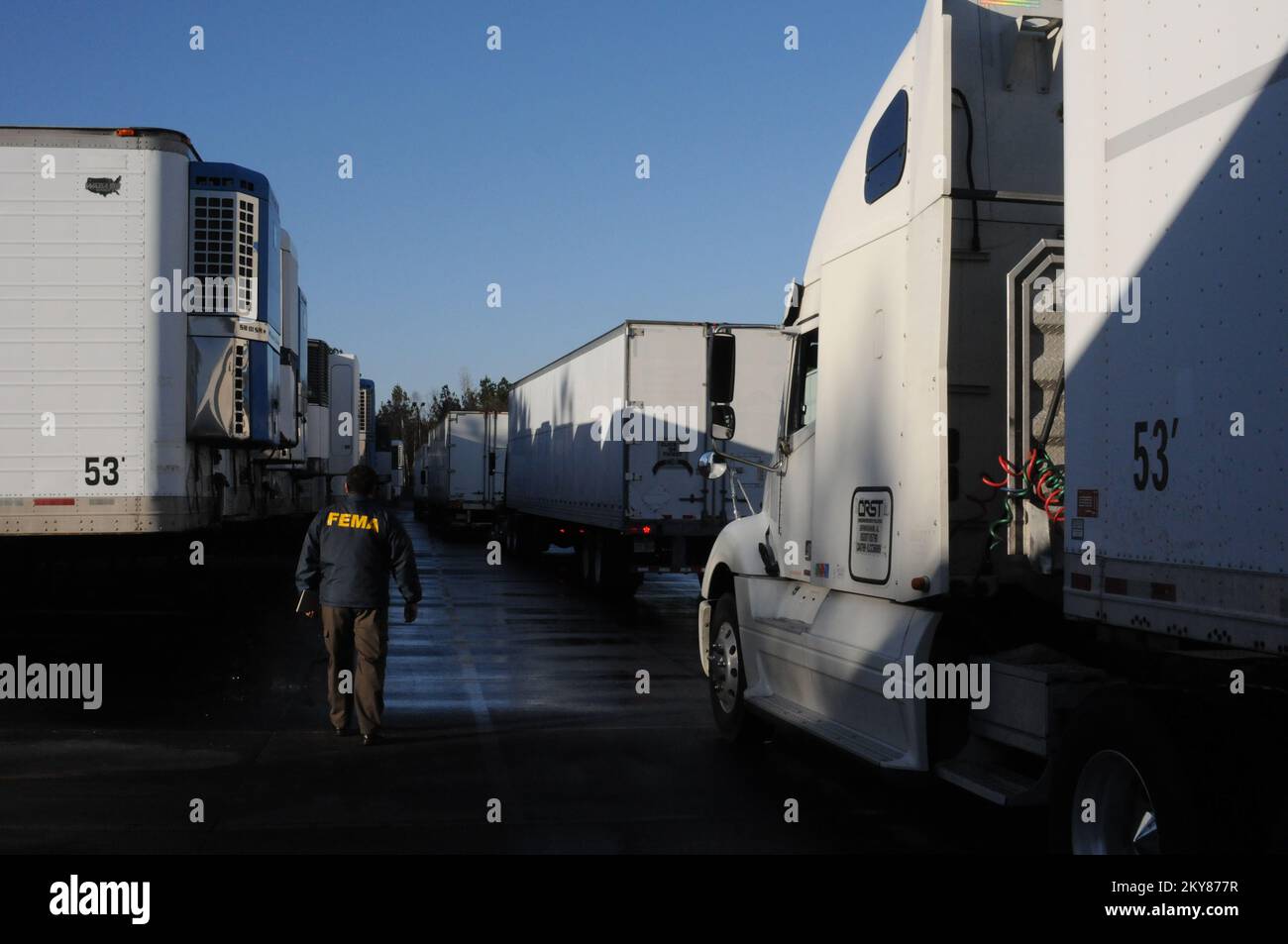 Fema distribution center 2014 hi-res stock photography and images - Alamy