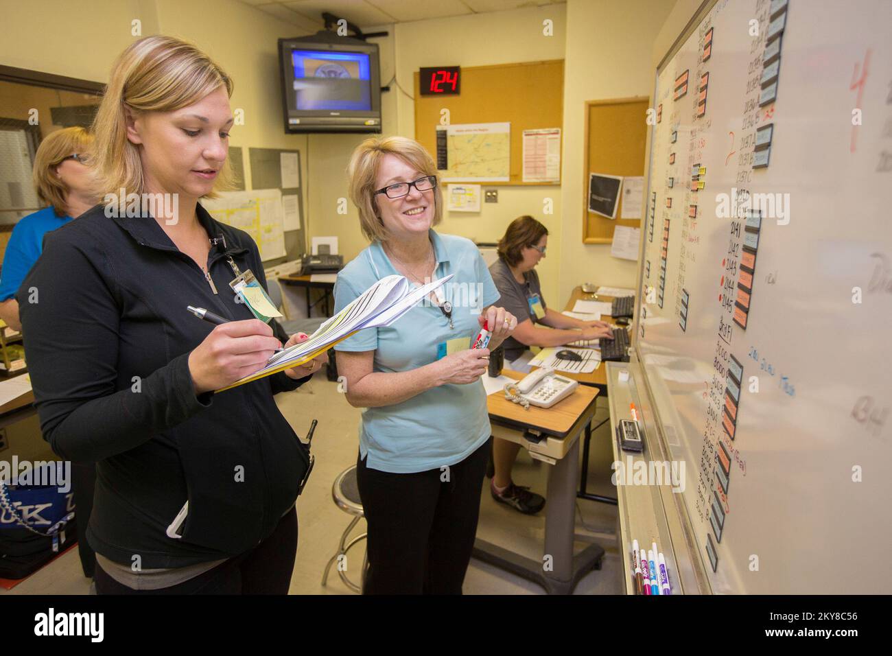 Hospital emergency response training hi-res stock photography and ...