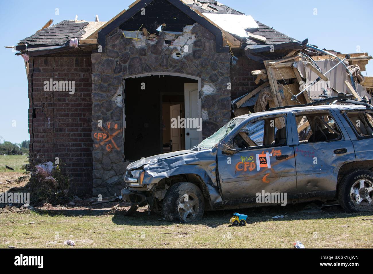 Mayflower, Ark., May 4, 2014 Tornado damage in the residential ...