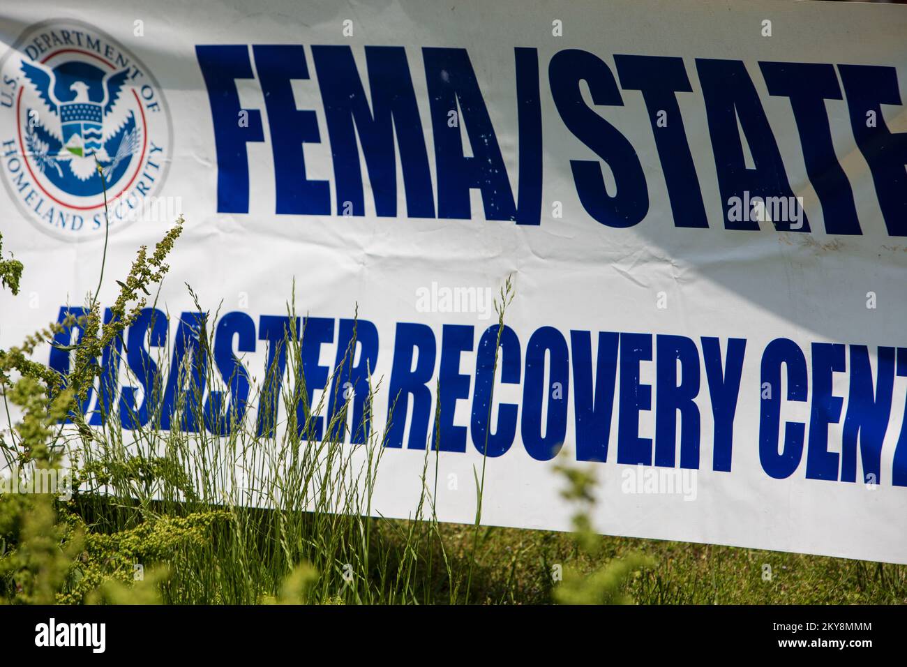 Mobile intake registration center hi-res stock photography and images ...