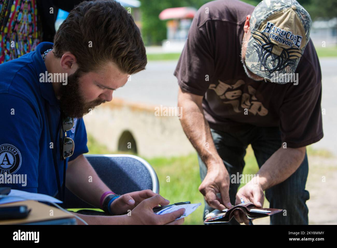 Mayflower, AR, May 7, 2014 â€“FEMA Corps Alpine 2 team member Steven ...