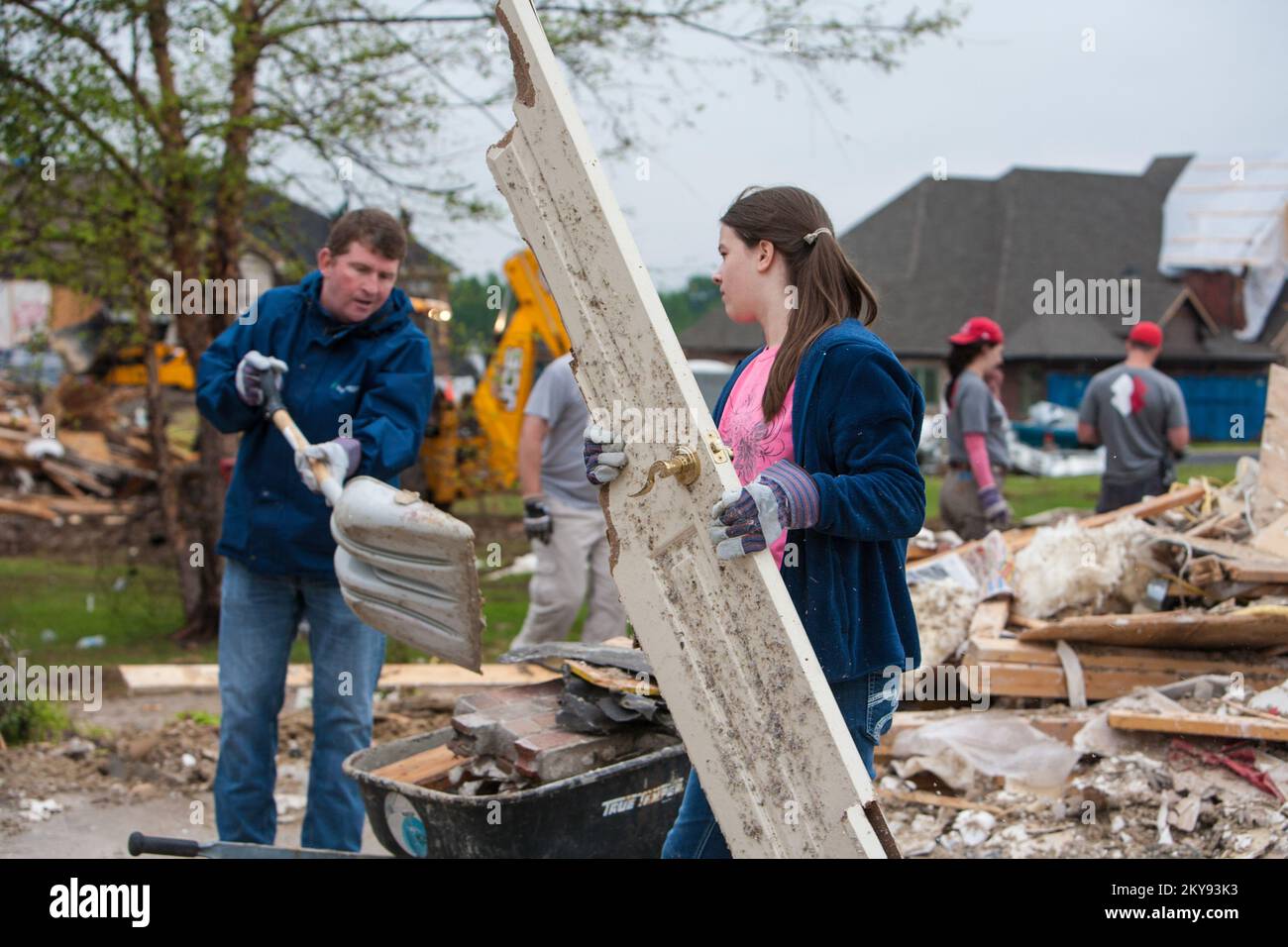 Team rubicon volunteers hi-res stock photography and images - Alamy
