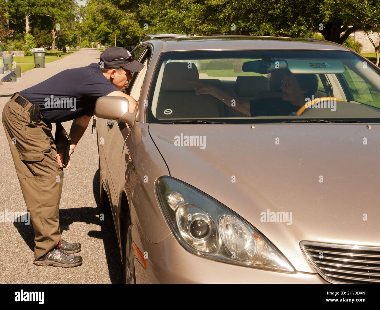 Disaster Survivor Assistance Team (DSAT) reach out to Alabama st ...