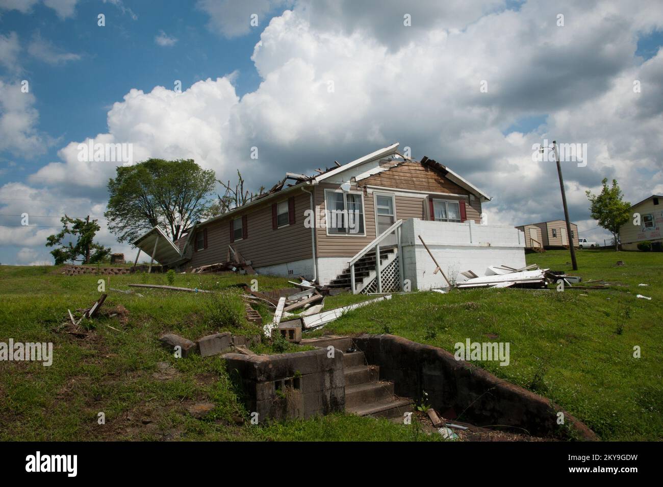 Alabama continues to recover from tornadoes damage.. Alabama Severe ...
