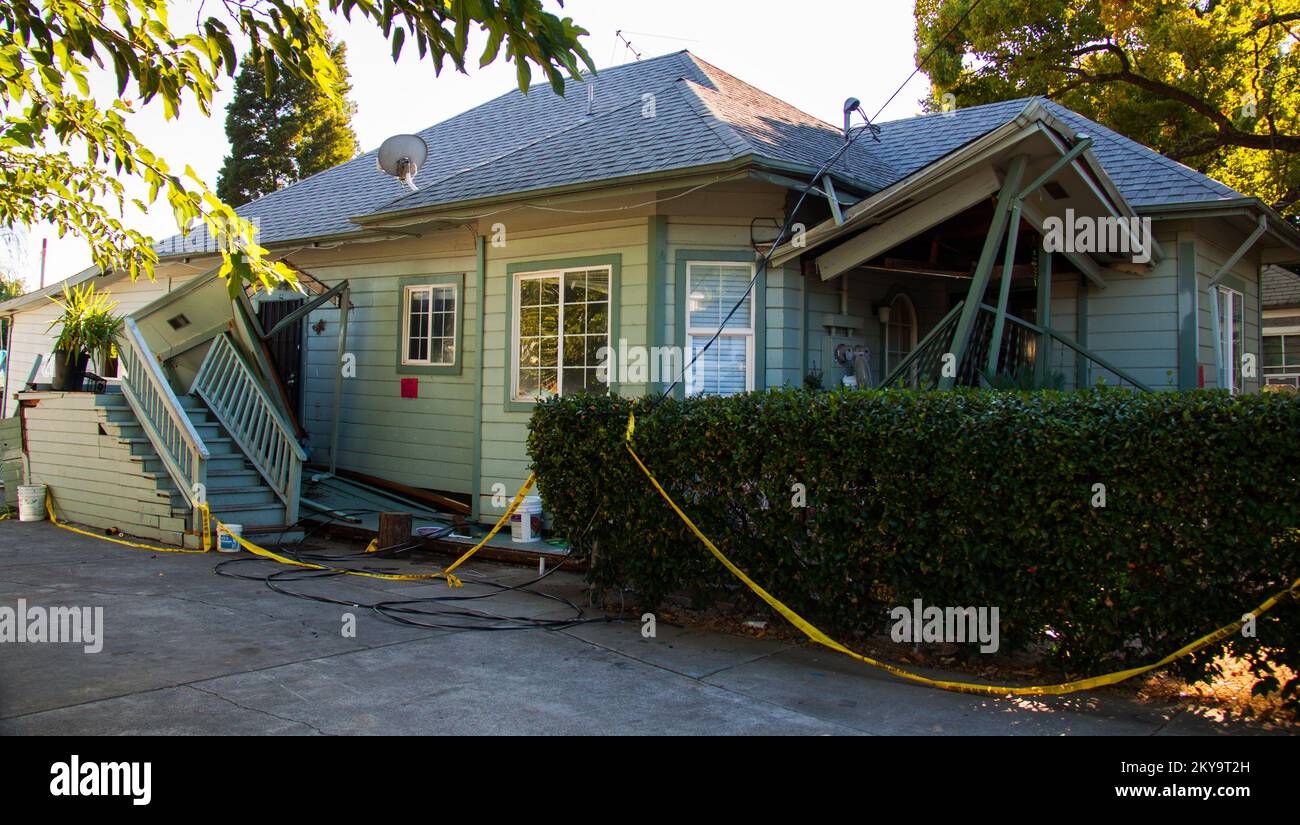 California building inspectors hi-res stock photography and images - Alamy
