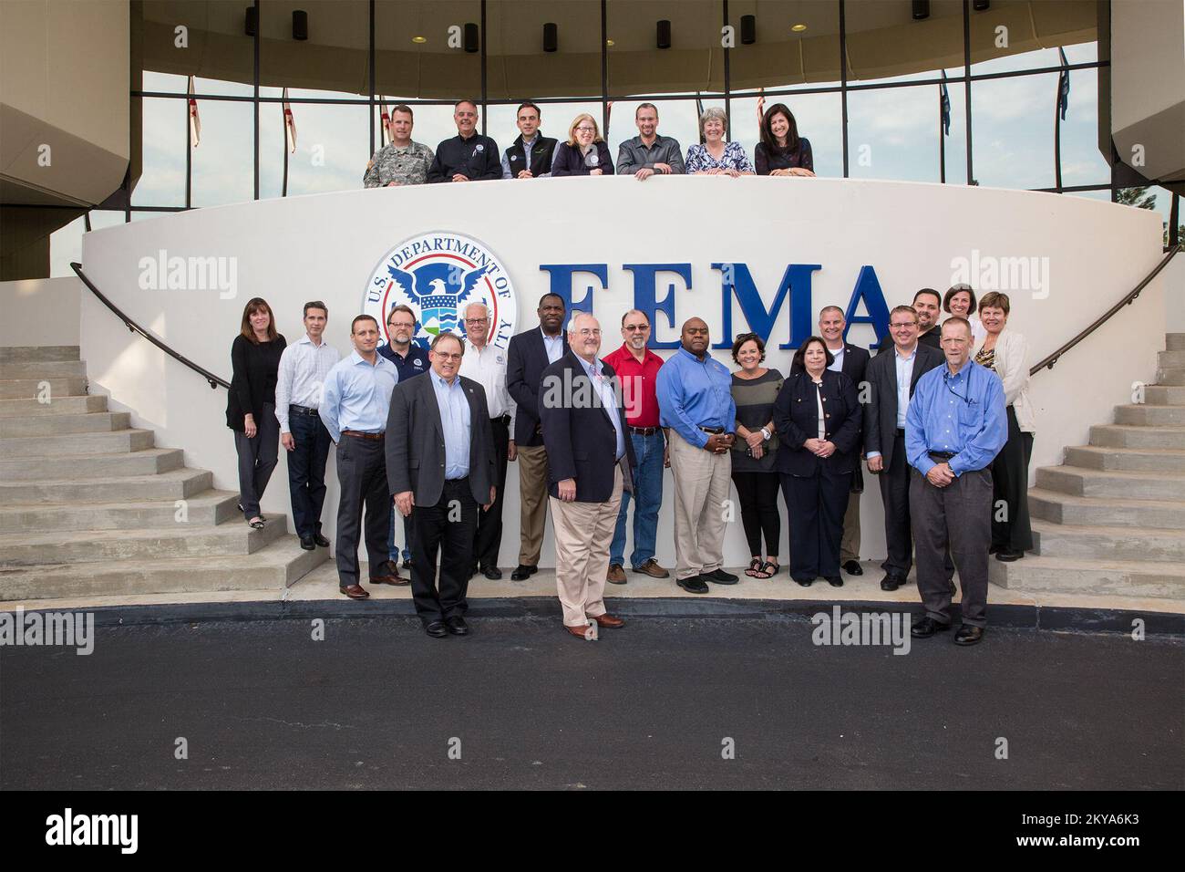 Leadership offsite hi-res stock photography and images - Alamy