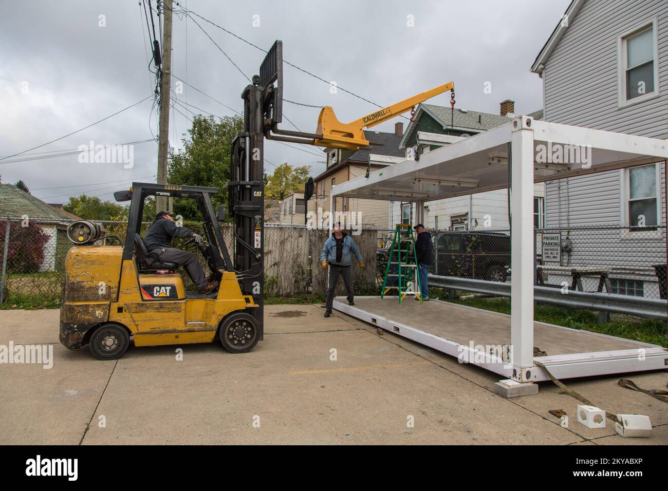 Stand assist lift hi-res stock photography and images - Alamy