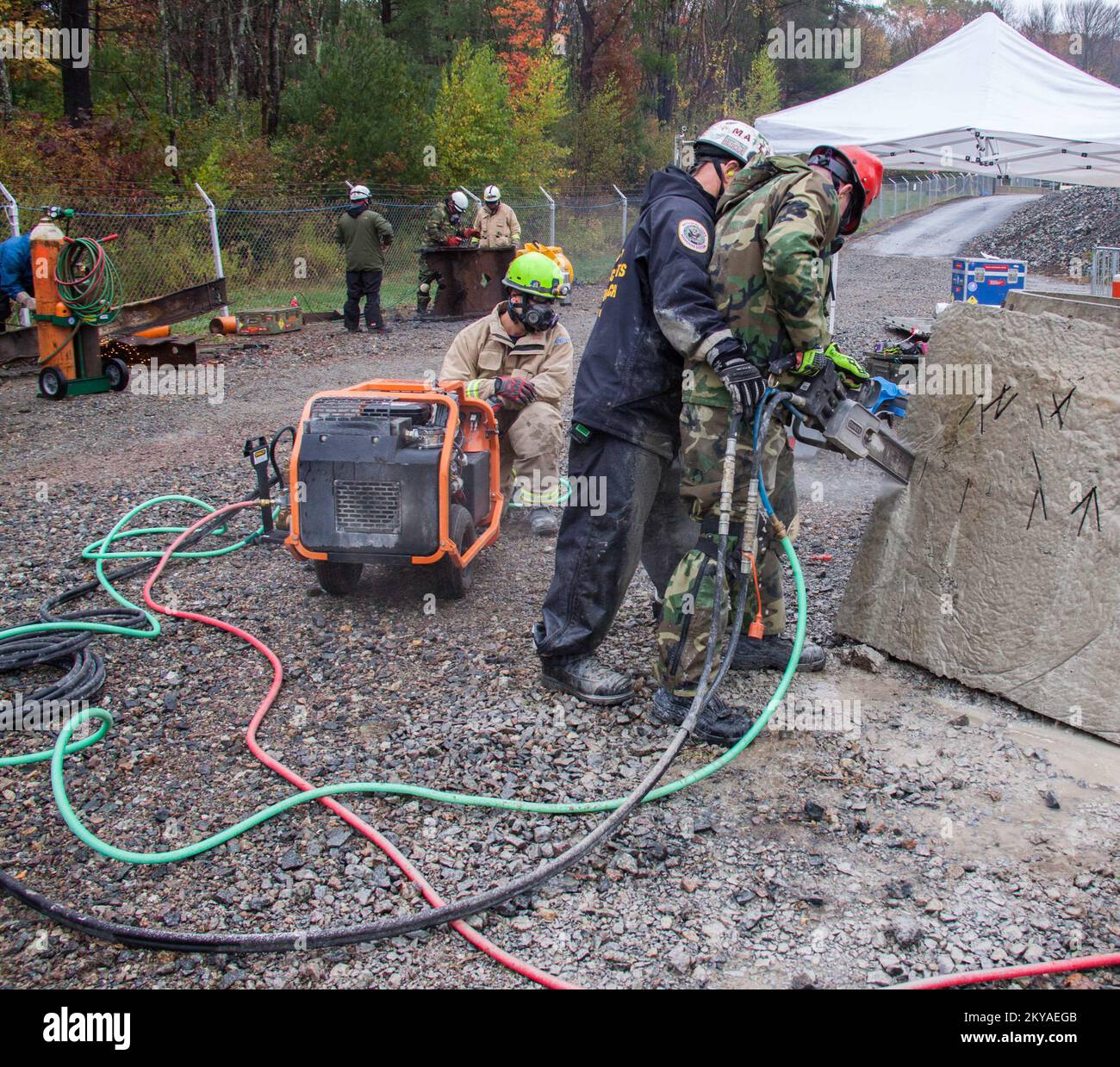 Hydraulic rescue tools hi-res stock photography and images - Alamy