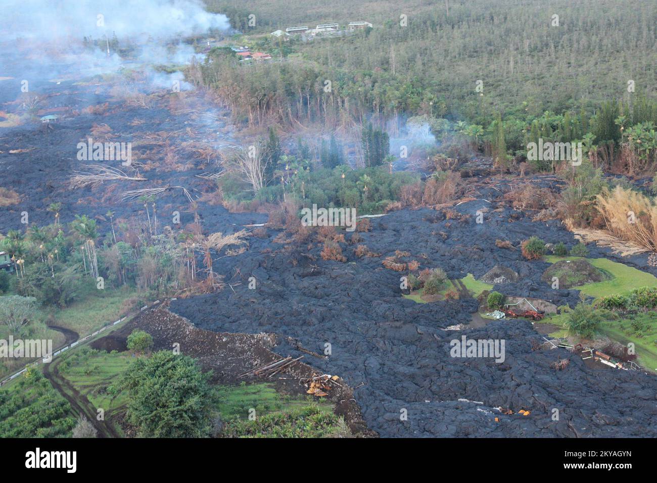 Hawaii eruption 2014 hi-res stock photography and images - Alamy