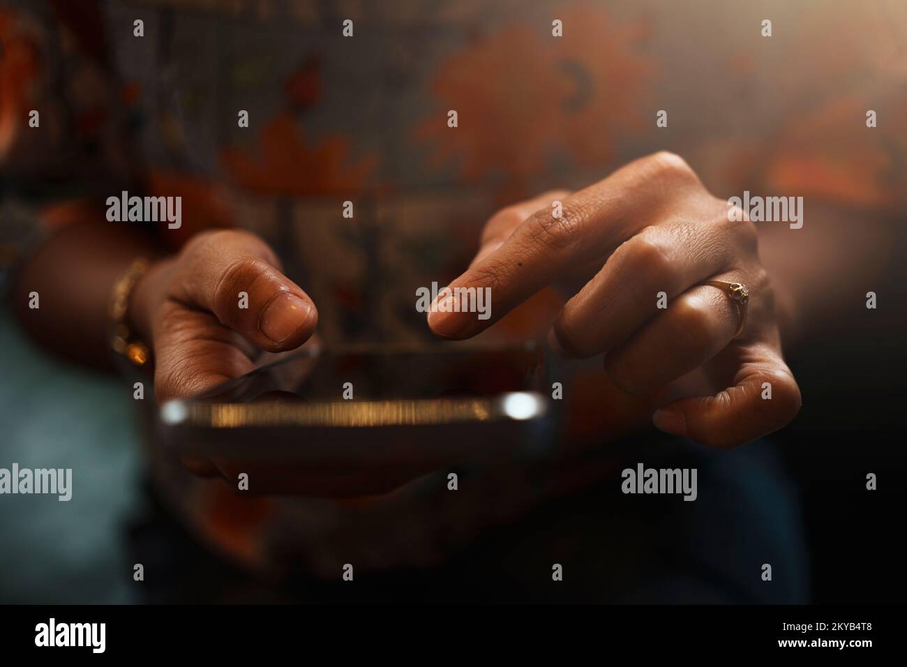 Woman hand using smartphone during hi-res stock photography and images ...