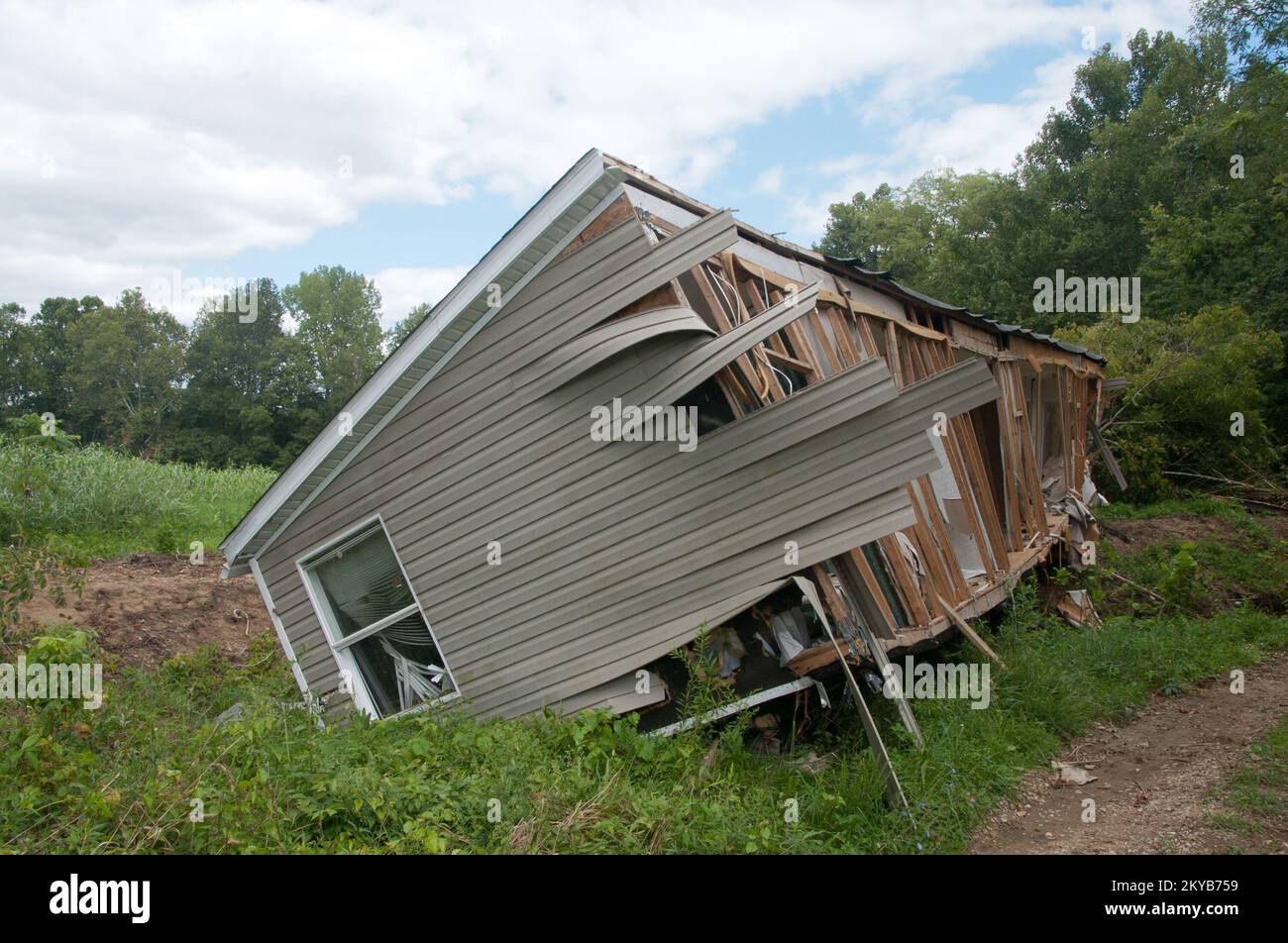 Damged home in Kentucky. Kentucky Severe Storms, Tornadoes, Straight ...