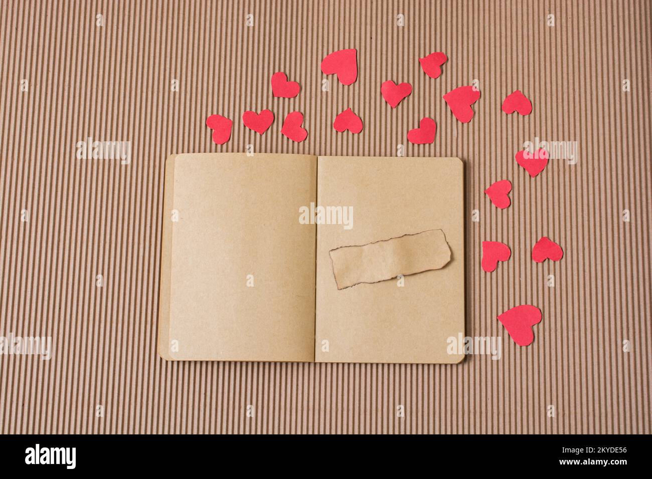Torn paper love note hi-res stock photography and images - Alamy