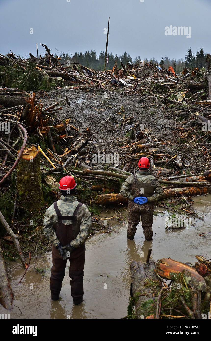 Oso mudslide hi-res stock photography and images - Alamy