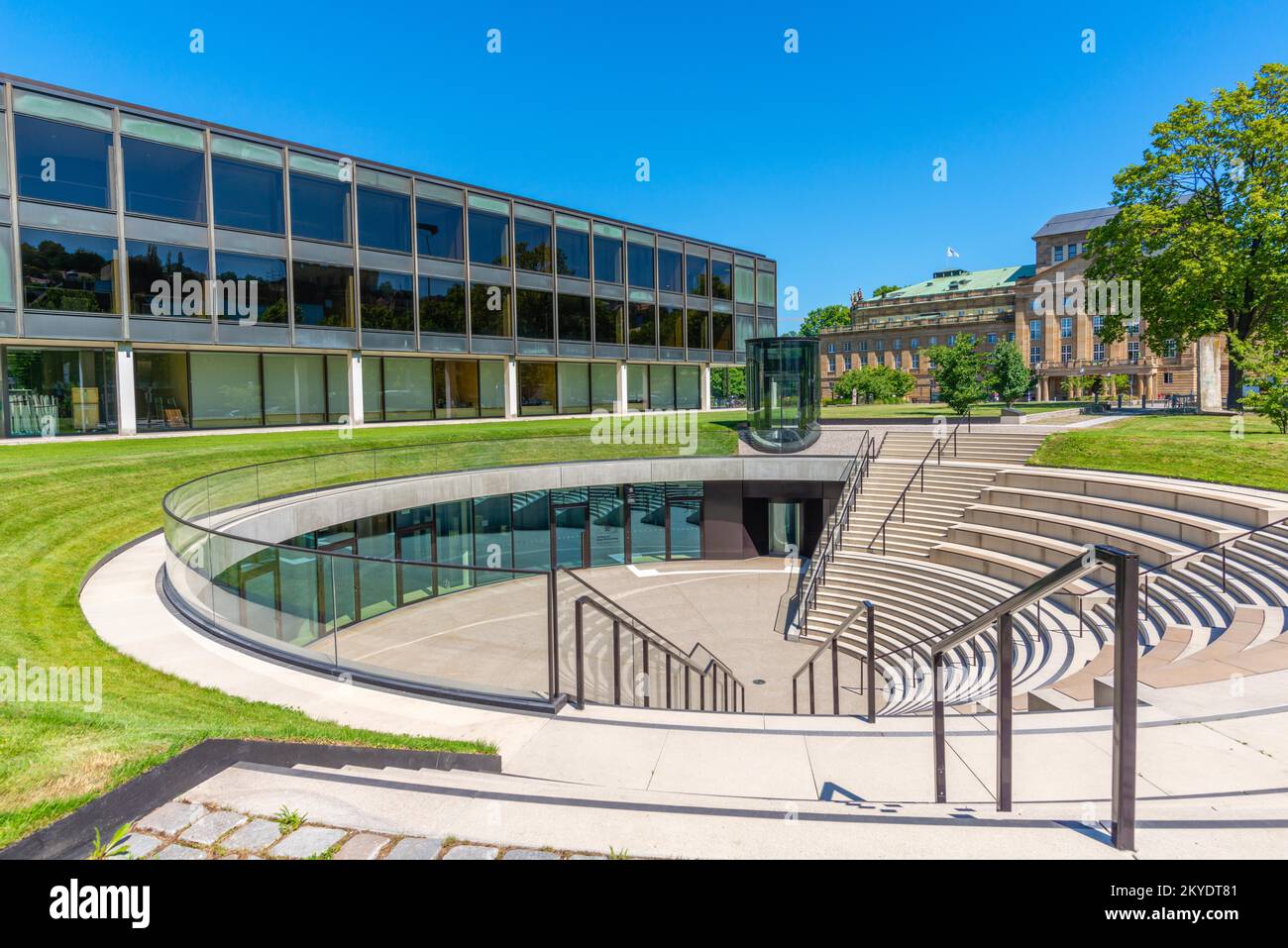 State parliament, monument protection, glass window, flat roof ...