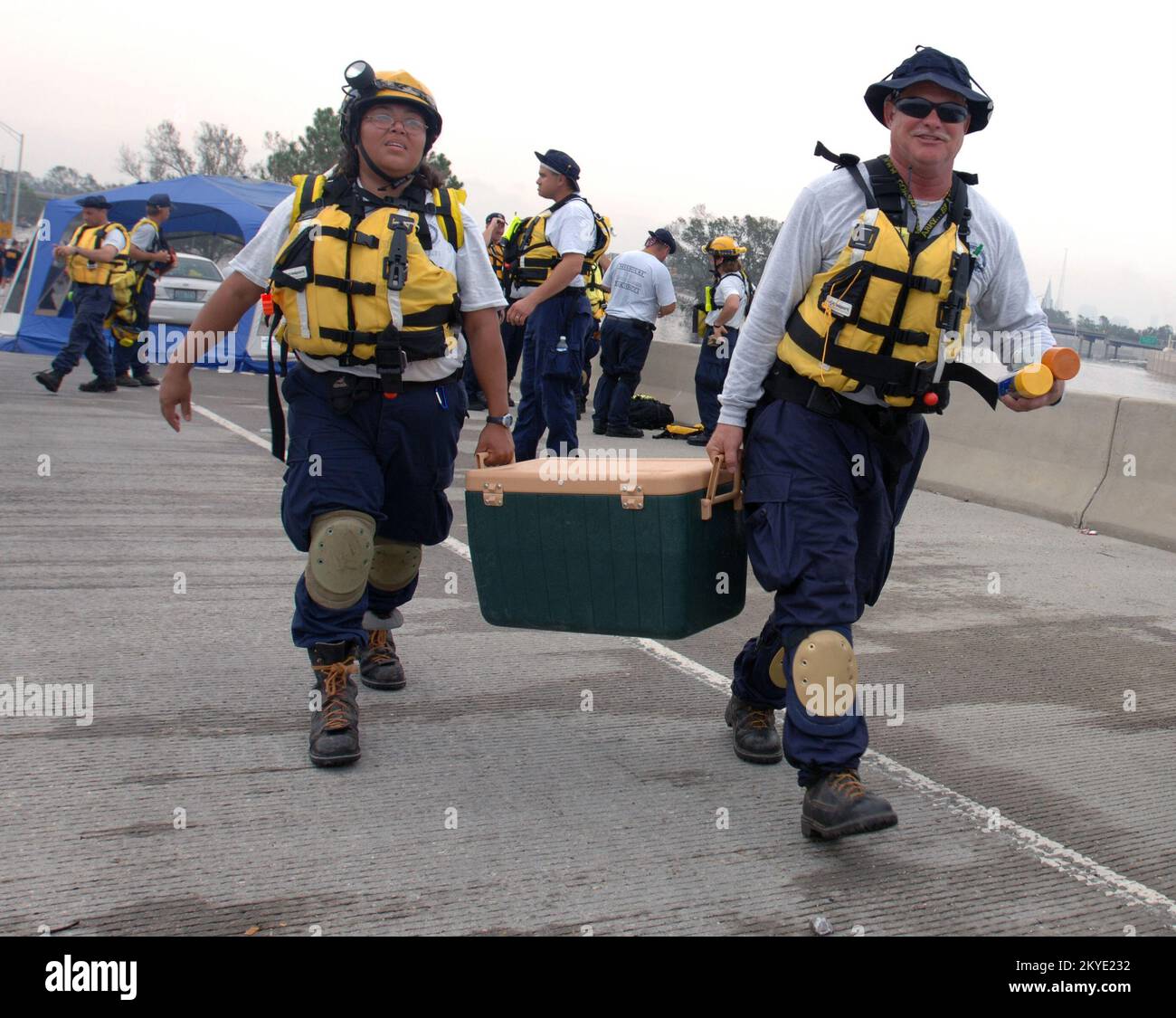 Hurricane Katrina, New Orleans, LA, September 1, 2005 -- Members of the ...