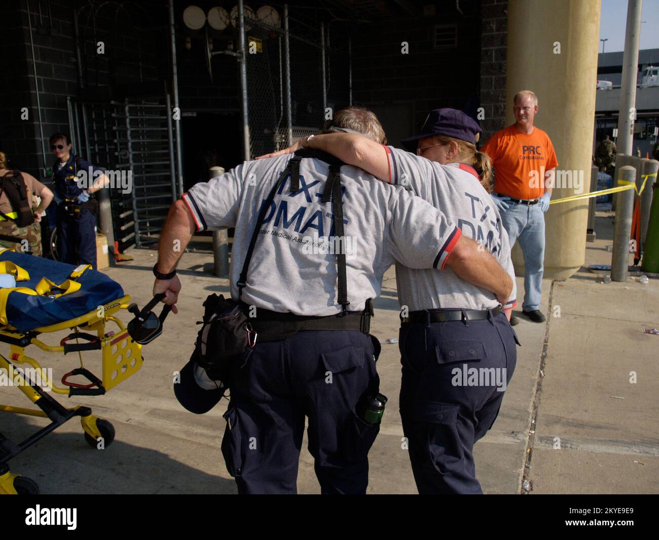 Member disaster medical assistance team hi-res stock photography and ...