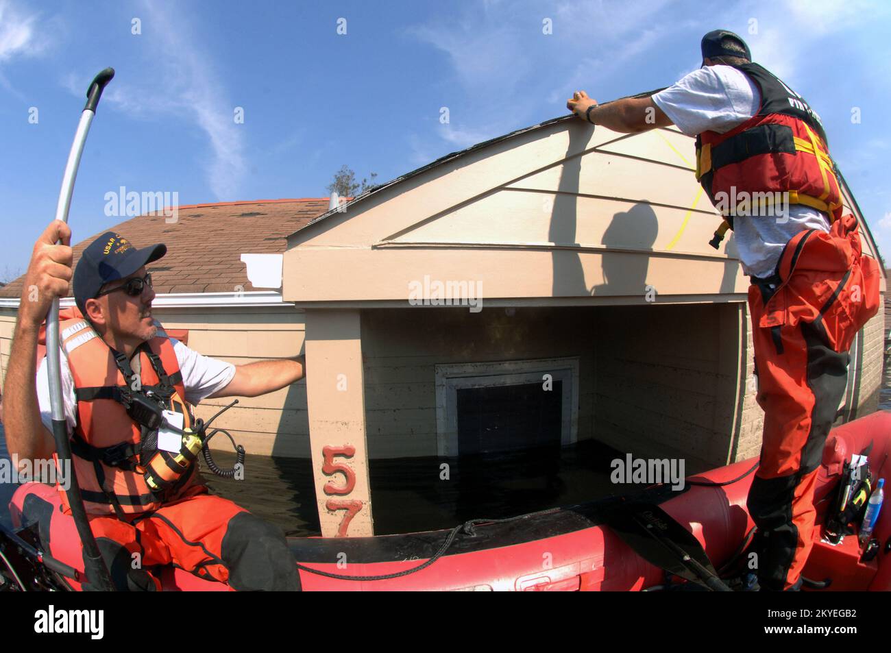 Fema urban search rescue teams hi-res stock photography and images - Alamy