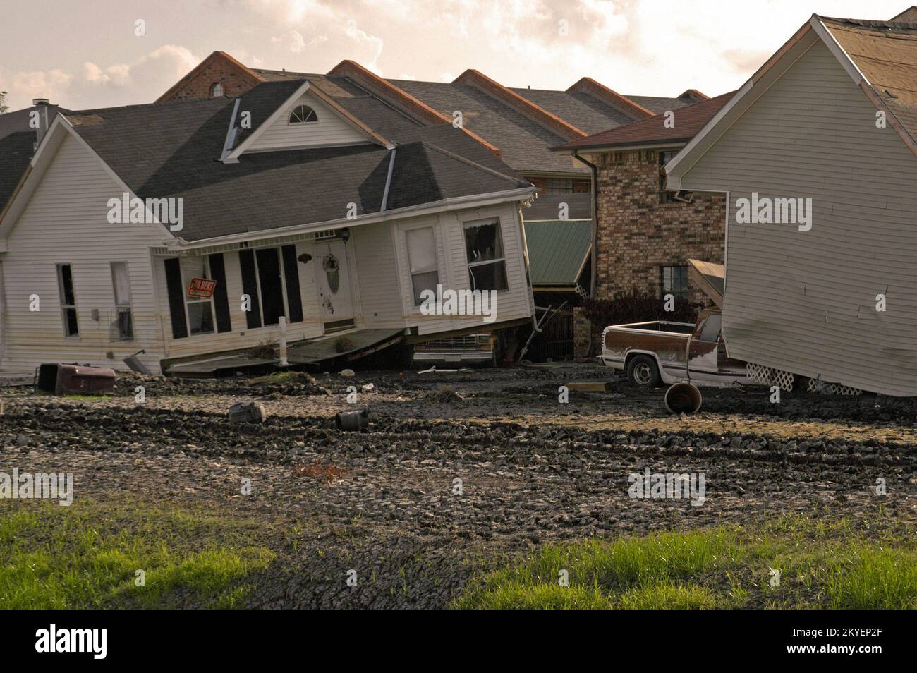 Heavy flood katrina hi-res stock photography and images - Alamy