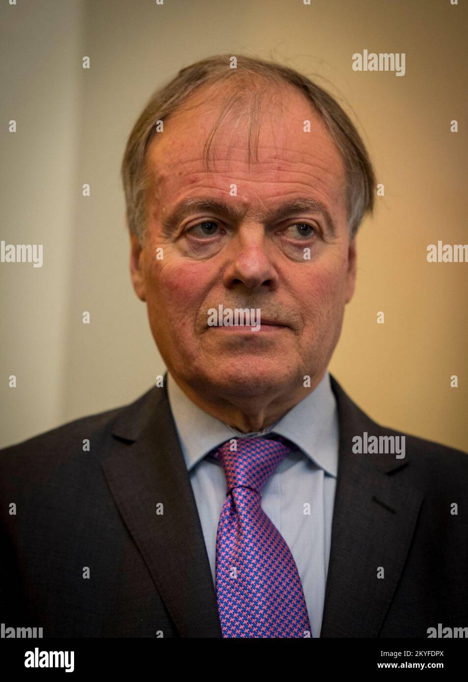 Electoralcommission hi-res stock photography and images - Alamy