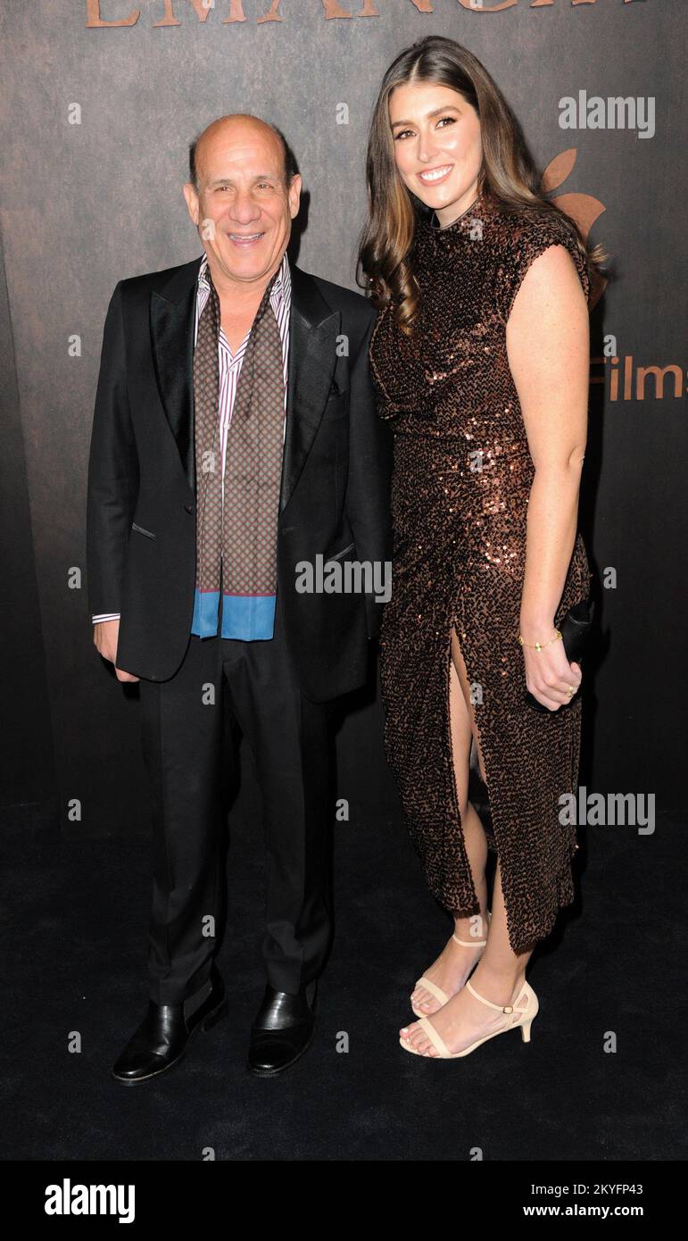 Los Angeles, CA. 30th Nov, 2022. Paul Ben-Victor, Cali Senkpiel at ...