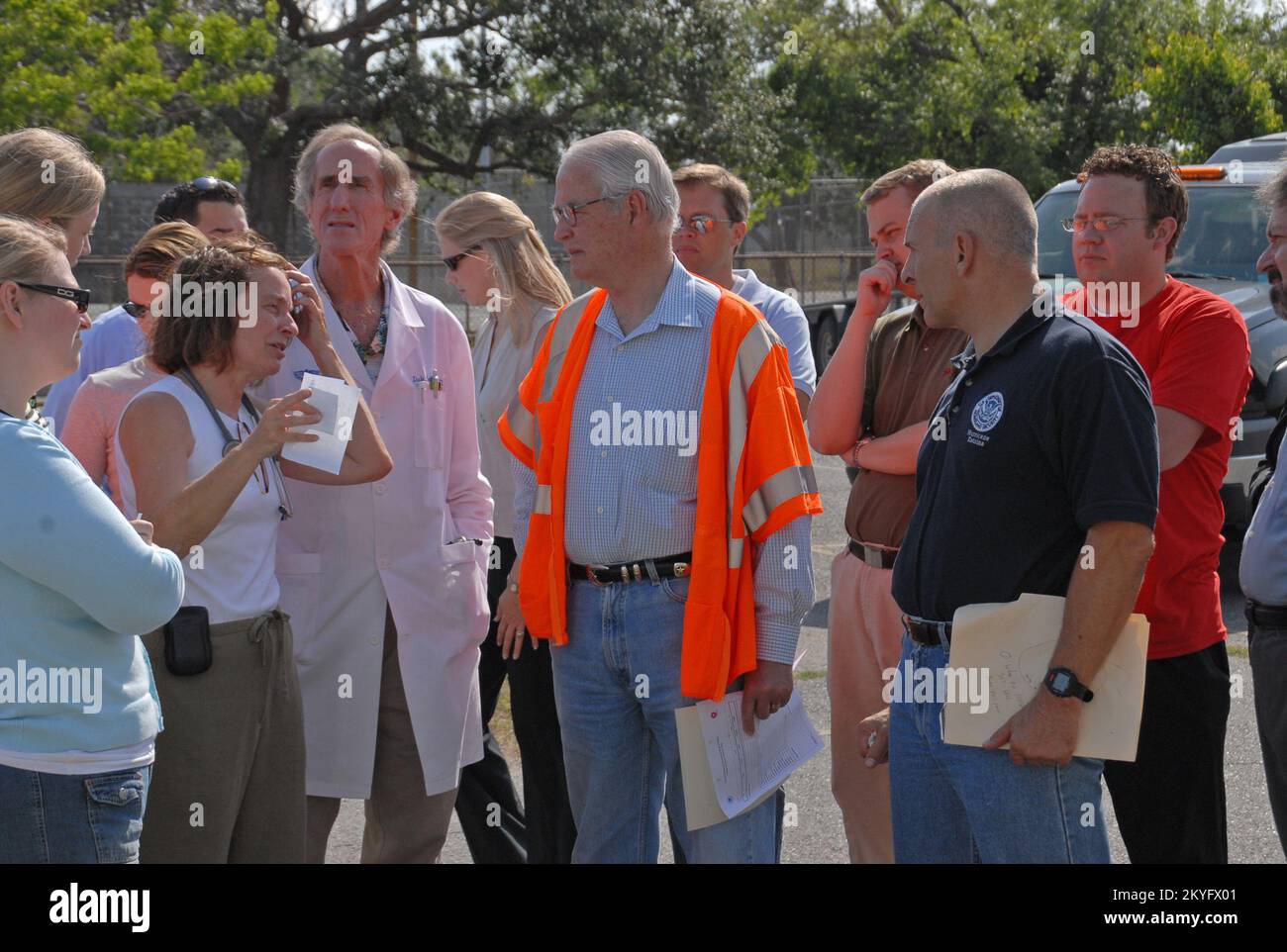 Medical treatment hurricane katrina hi-res stock photography and images ...