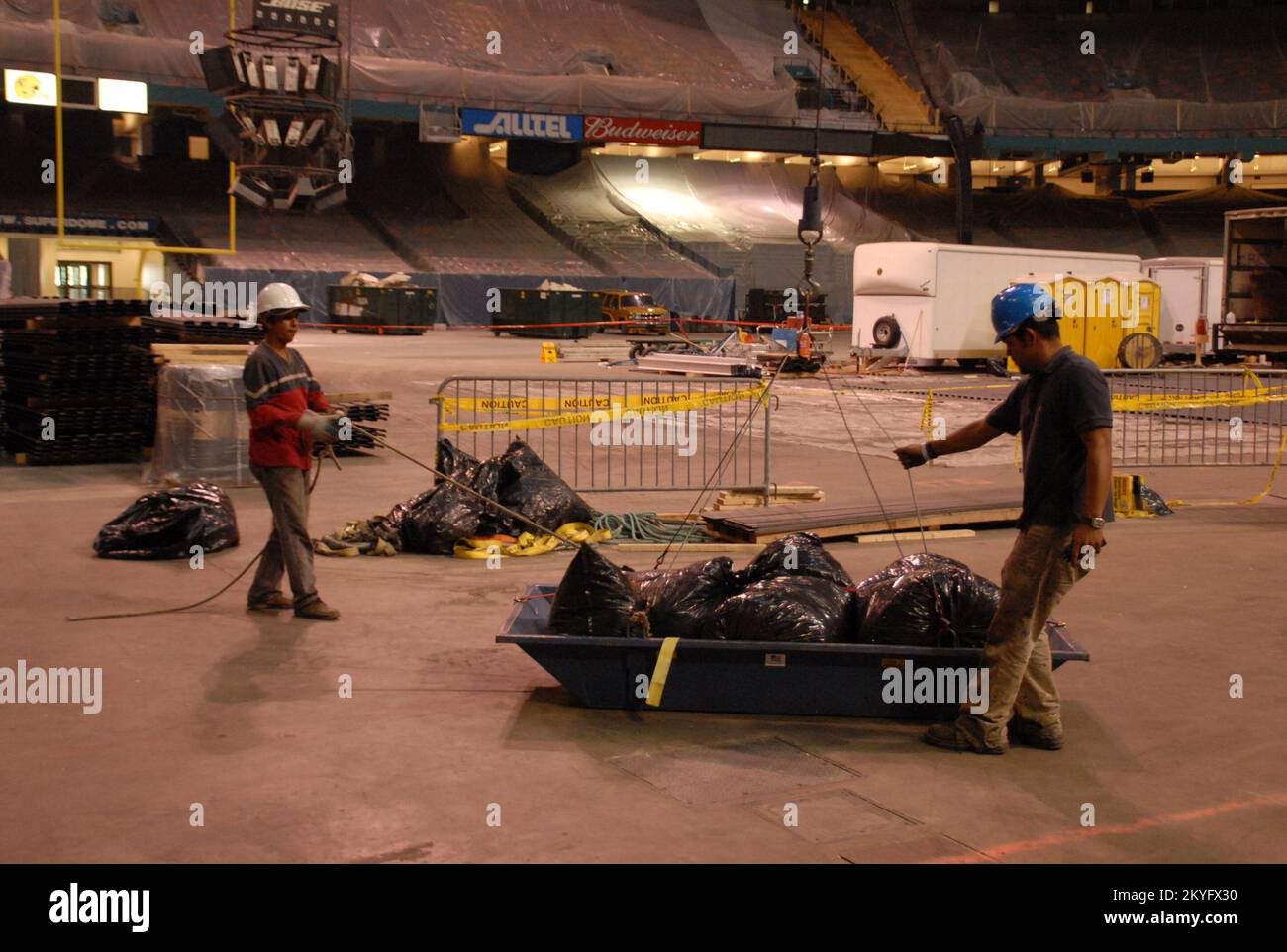 Hurricane katrina roof hi-res stock photography and images - Alamy