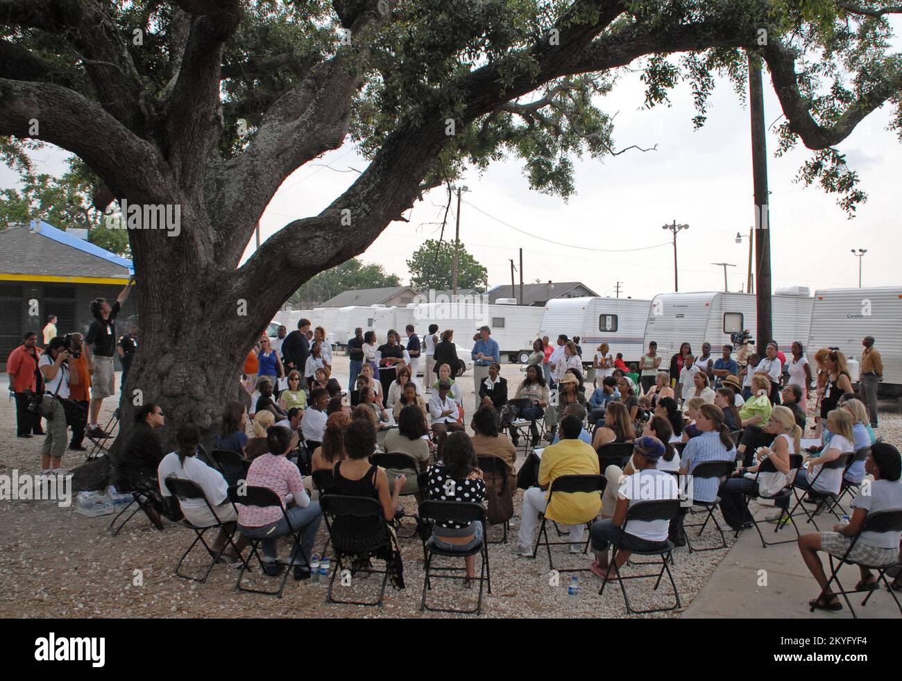 Medical facility hurricane katrina hi-res stock photography and images - Alamy