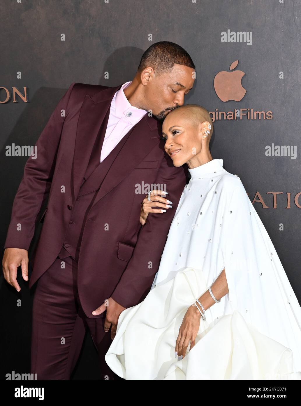 Los Angeles, USA. 30th Nov, 2022. Will Smith & Jada Pinkett Smith at the premiere for ...