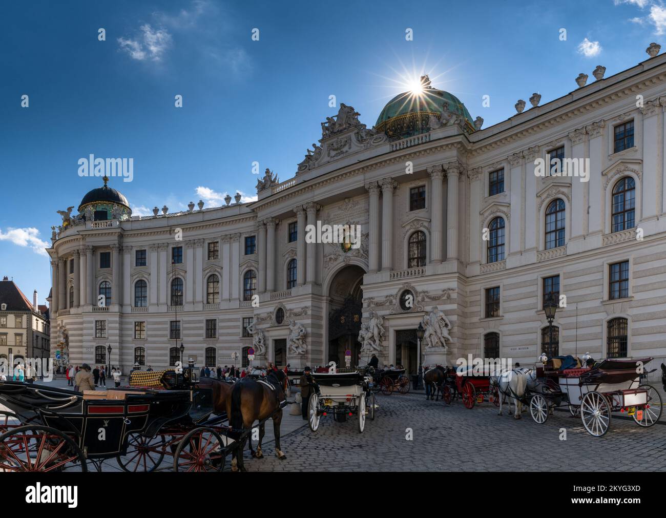 Vienna, Austria - 22 September, 2022: horse-drawn carriages outside of ...