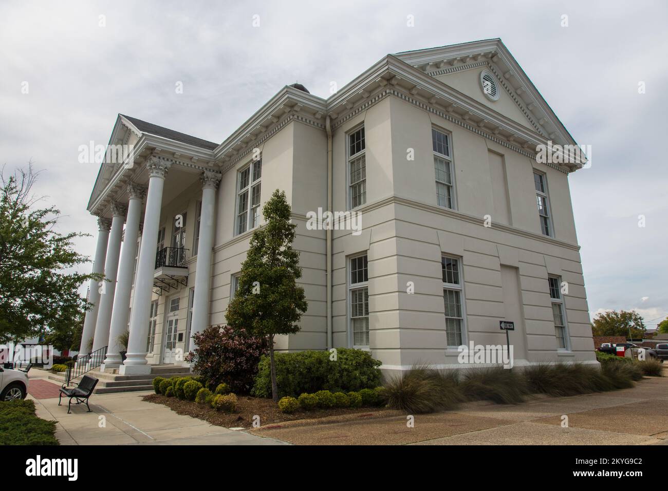 Gulfport, MS, Aril 1, 2015 - Exterior street view of Gulfport City Hall ...