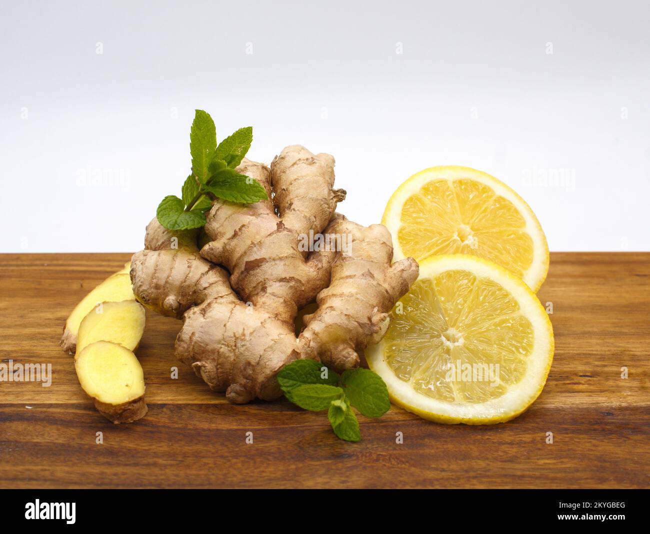 Herbalist medicine hi-res stock photography and images - Alamy