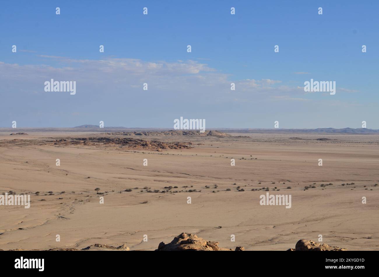 mirabib lonely scenic Granit Rock in the Desert Panorama sunrise Stock ...