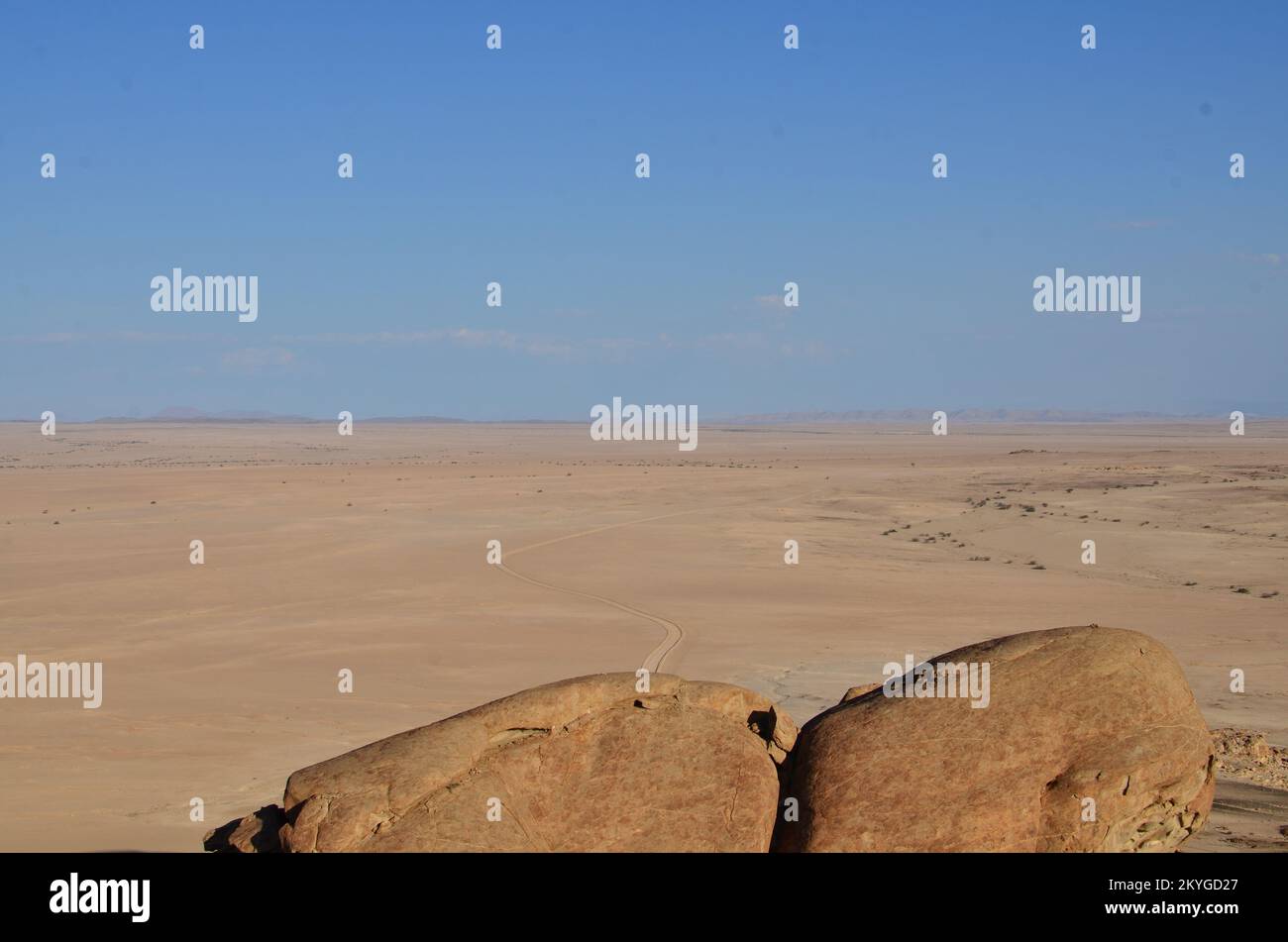 mirabib lonely scenic Granit Rock in the Desert Panorama sunrise Stock ...