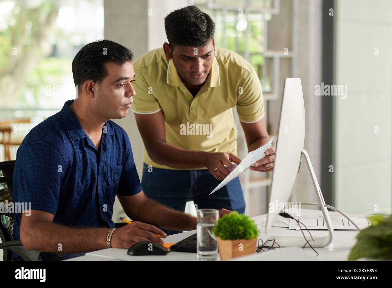 UX designer discussing new project for big client Stock Photo - Alamy