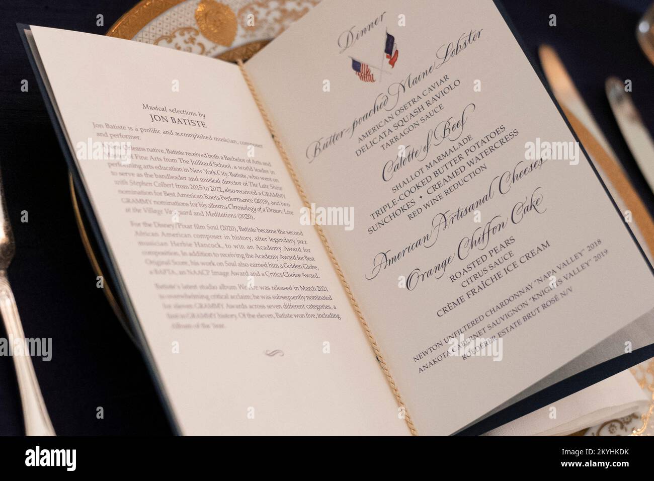 White house state dinner menu hi-res stock photography and images - Alamy