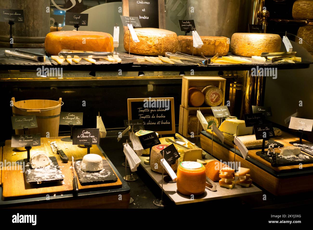 The largest cheese buffet in the world in France - The biggest ...