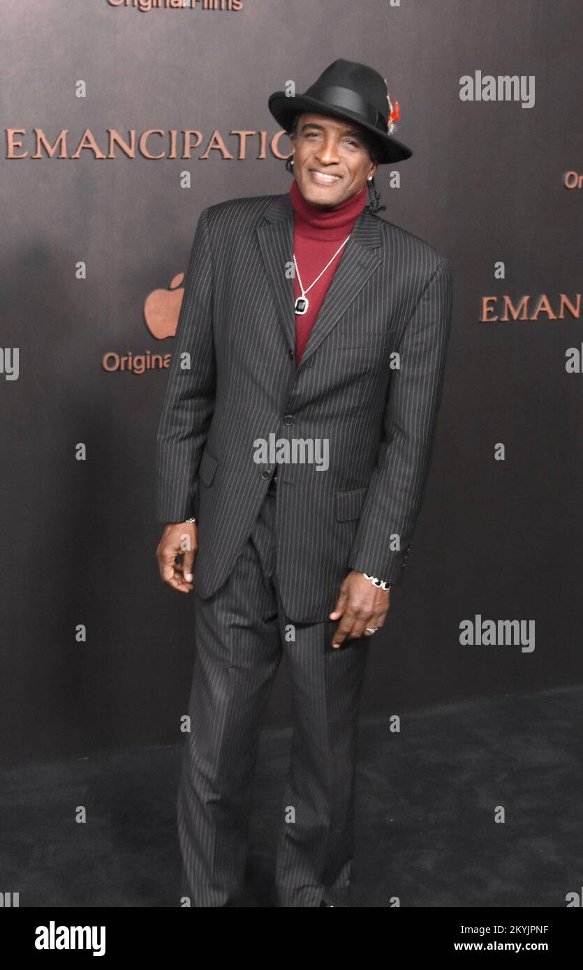 Los Angeles, California, USA 30th November 2022 Actor Clyde R. Jones ...