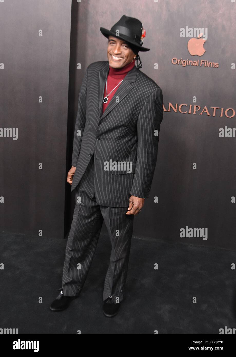 Los Angeles, California, USA 30th November 2022 Actor Clyde R. Jones ...