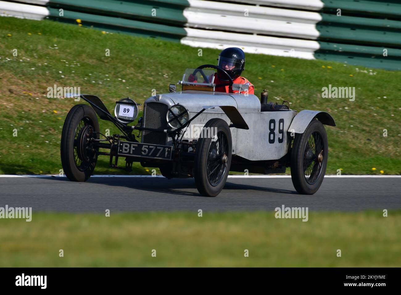 Robert Moore, GN Special, Frazer Nash/GN Race, fifteen minutes of close ...