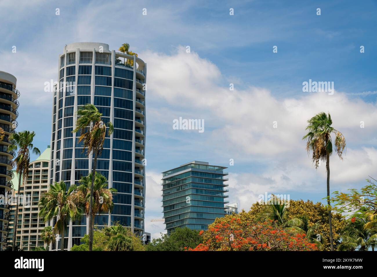 Views of circular and curved building condominiums at Miami, Florida ...
